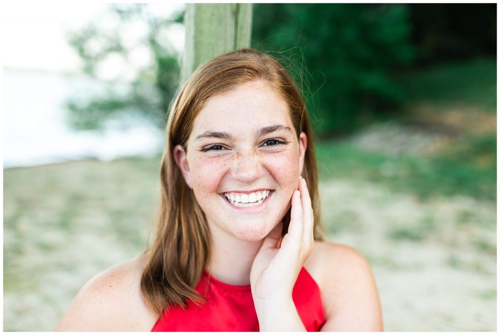 Kayla | Waterfront Senior Session | West TN Senior Photographer - www ...